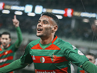 MC Alger Claim First Group Win to Revive Champions League Hopes ...